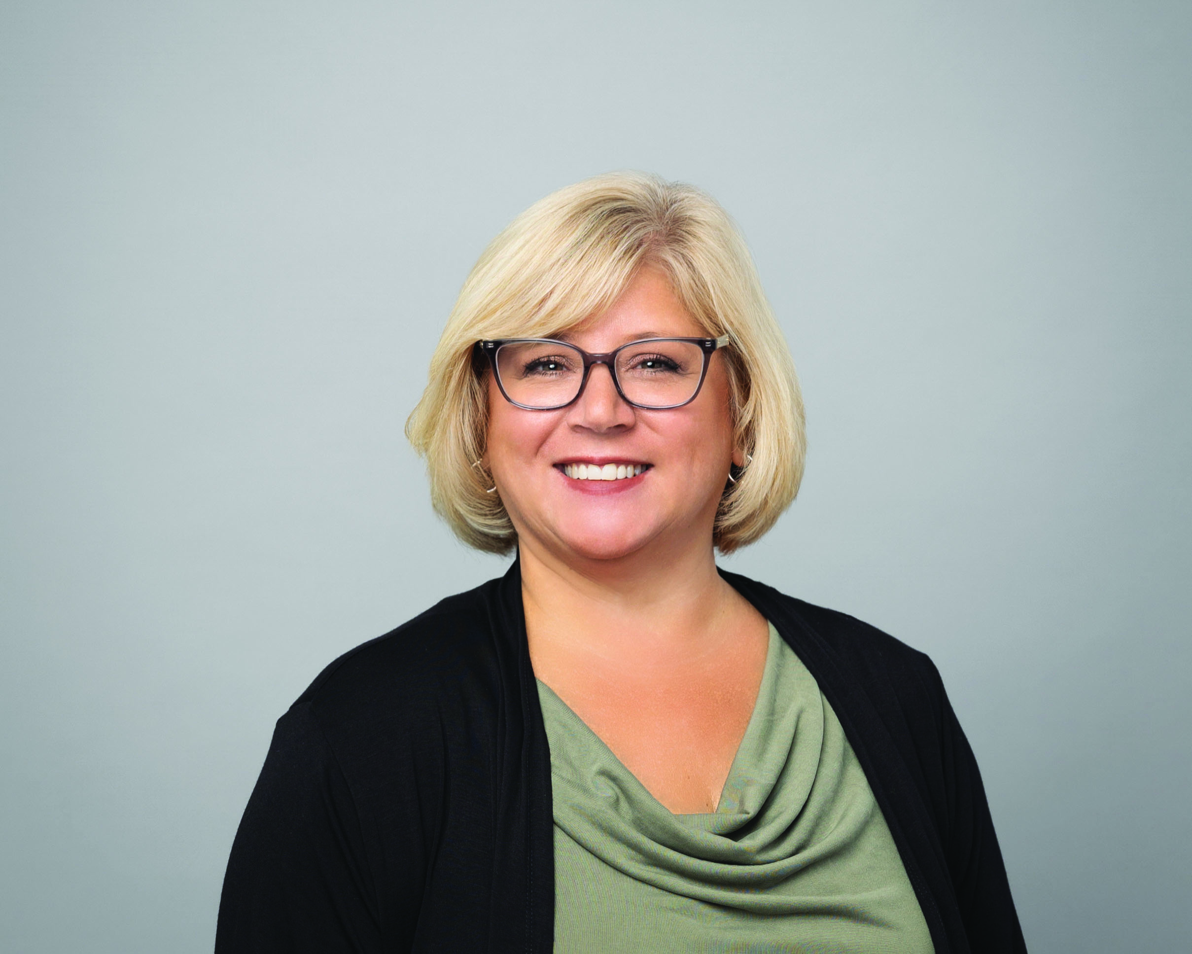 SMART Employee 2024 V3 | UMassFive